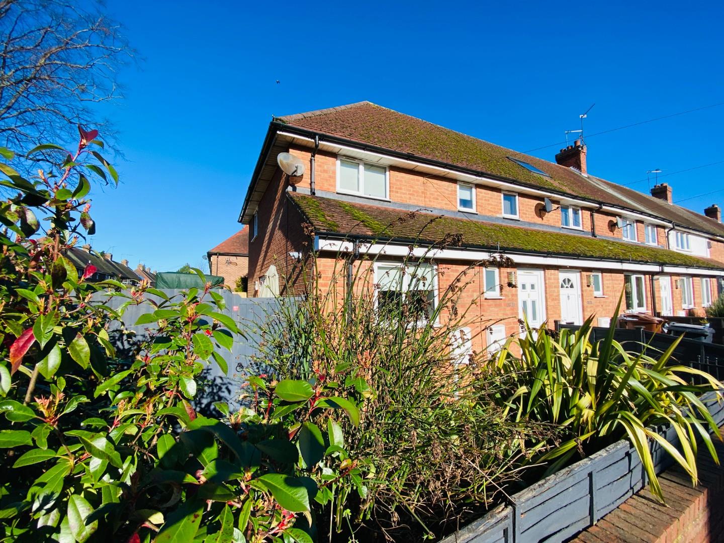 Birchfield Road East, Abington – O'Riordan Bond